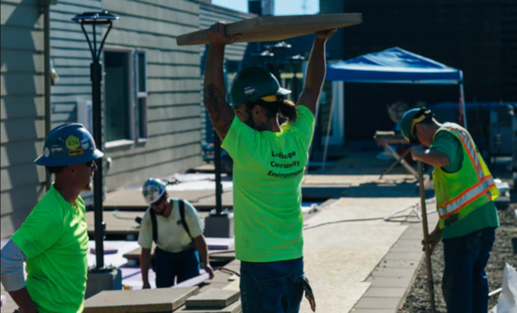 Landscape Construction Lead – Rexius